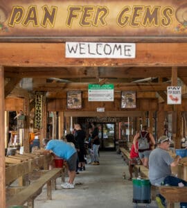 4 Best Gem Mines in Pigeon Forge and Gatlinburg