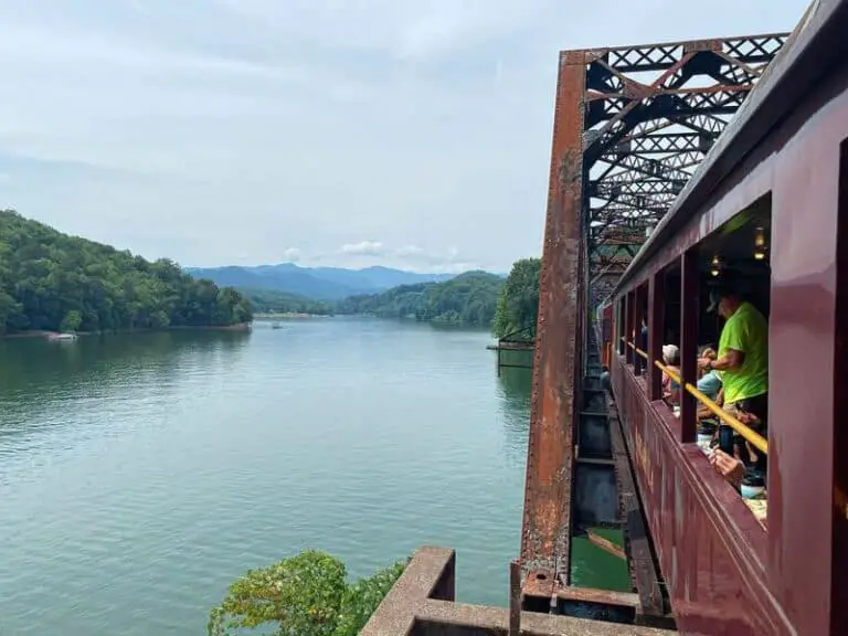 8 Scenic Train Rides in the Great Smoky Mountains - Smoky Mountain Opry